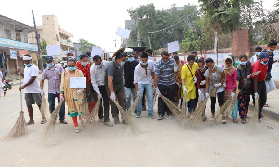 सरसफाइले नेपालगञ्जको मुहार फेरिँदै « Narayanionline.com