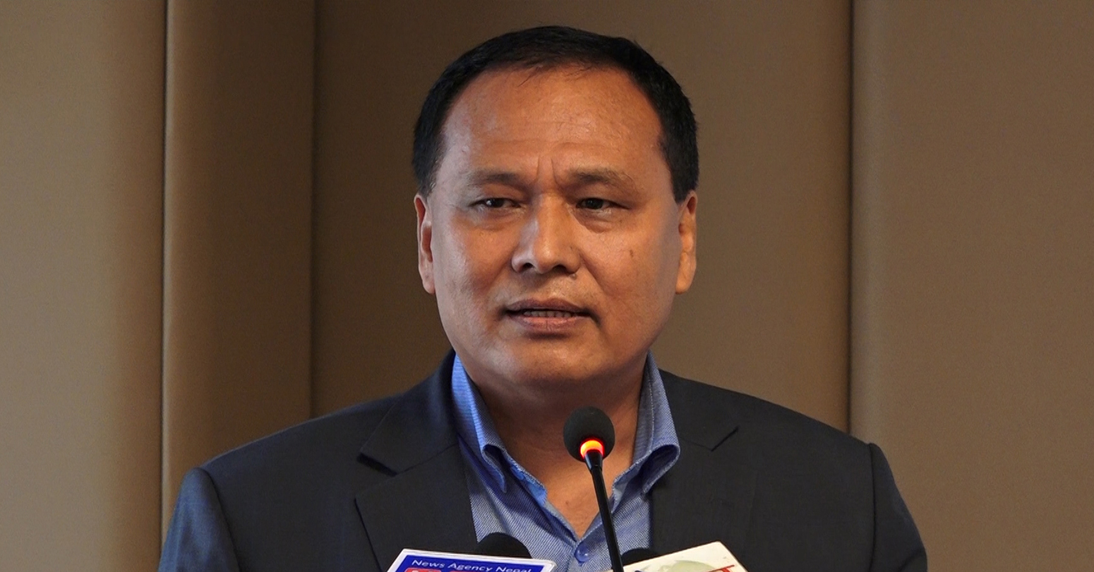 कुलमान घिसिङविरुद्ध अख्तियारमा उजुरी दर्ता « Narayanionline.com